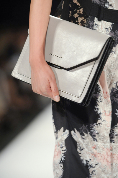 Cartera de BCBG Max Azria - Álbumes - telva.com