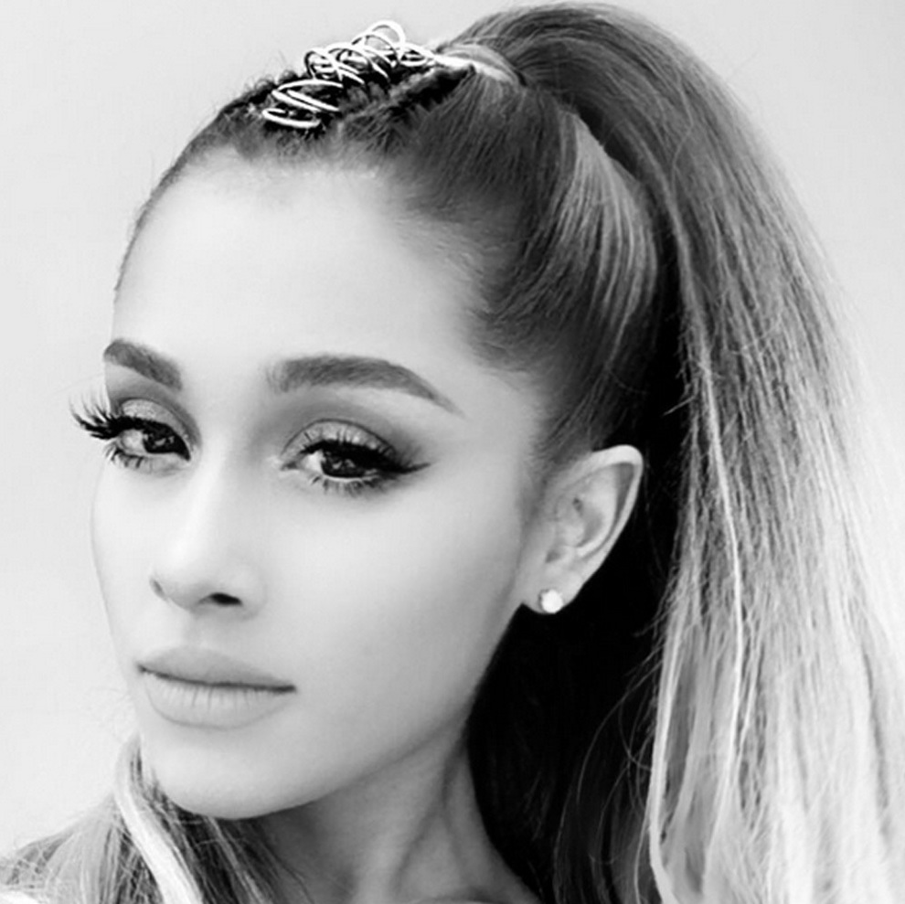 Ariana Grande: trenza de raíz con anillas | Belleza/pelo | TELVA.com