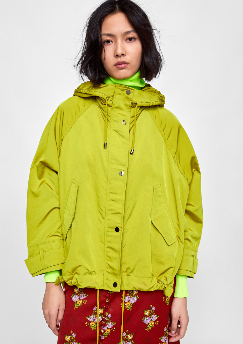 Algo amarillo... | Qué comprar en Zara: 15 prendas tendencia...