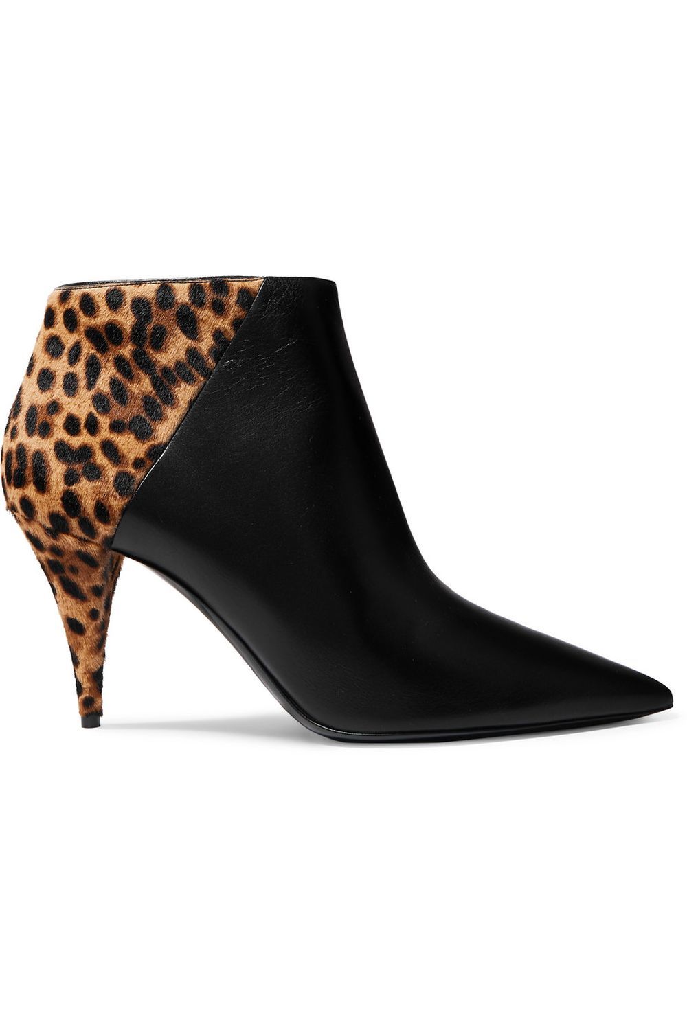 Con un toque de leopardo | Las botas se llevan en animal print