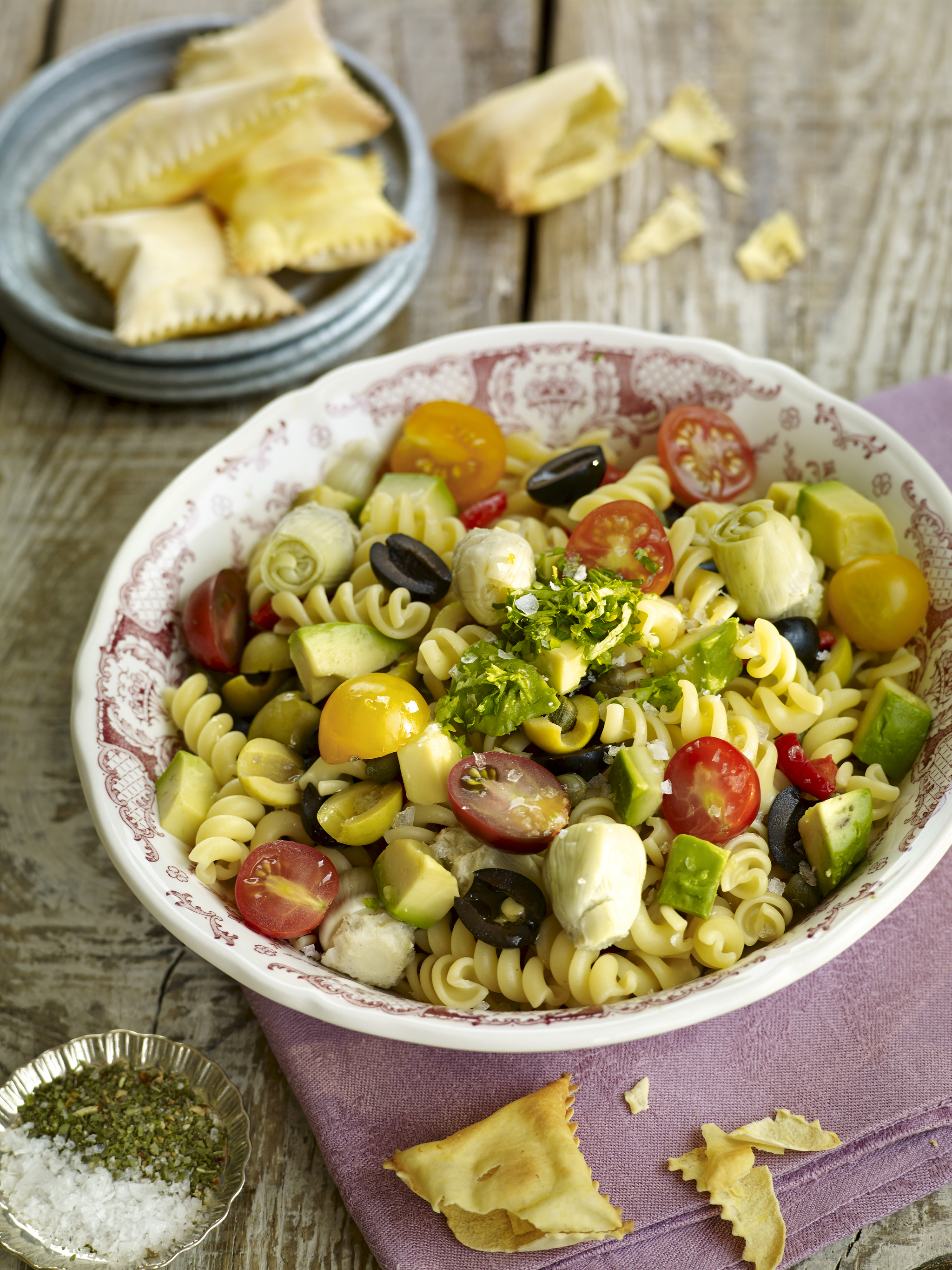 Ensalada vegetariana de fusilli | Recetas coloridas de primavera...