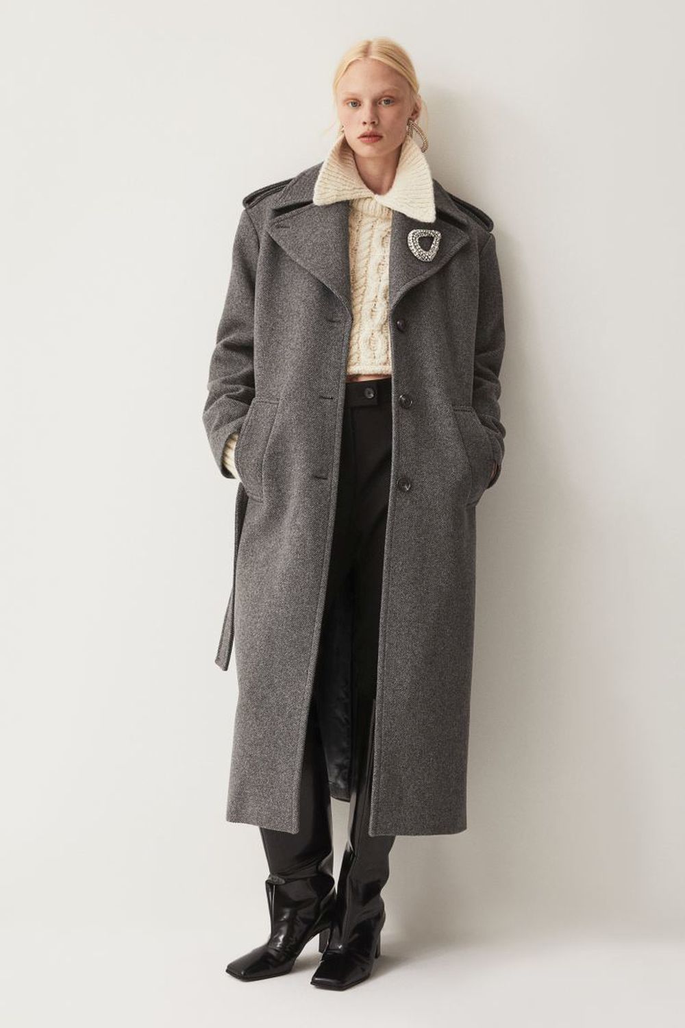Abrigo gris | Nuestras prendas favoritas de la nueva colección...