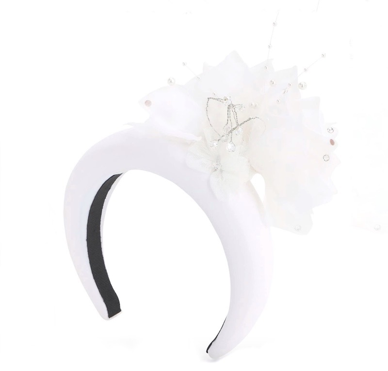 Diadema con aplicación de flor | Diademas para novia: el accesorio de ...