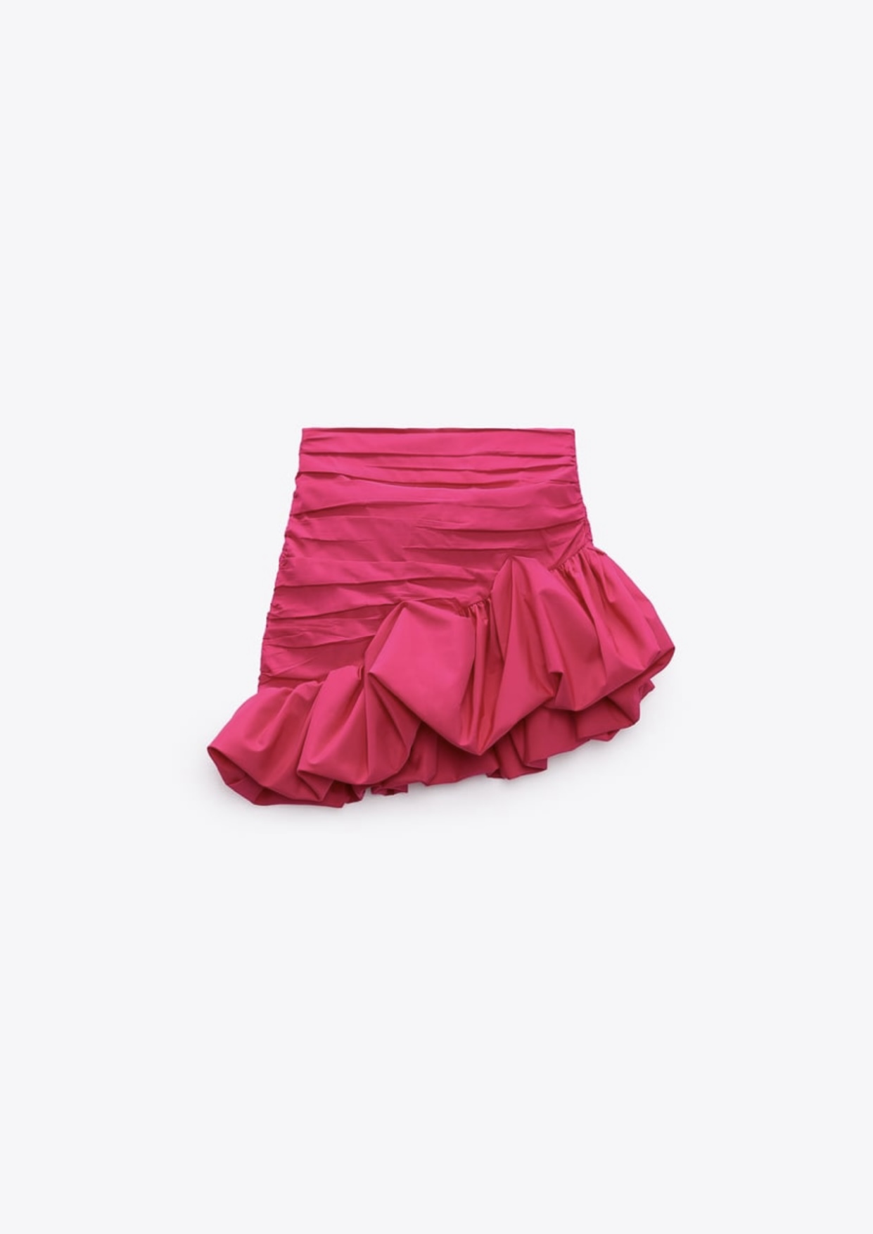 Falda drapeada | La colección de Zara a la que las invitadas más ...