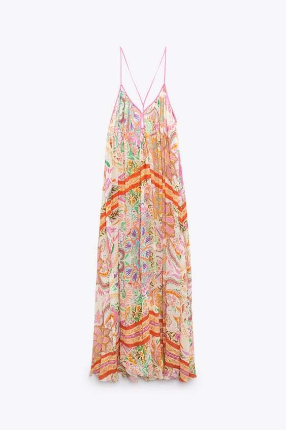 Vestido largo estampado (89,95 euros). | 16 Vestidos que te resuelven ...