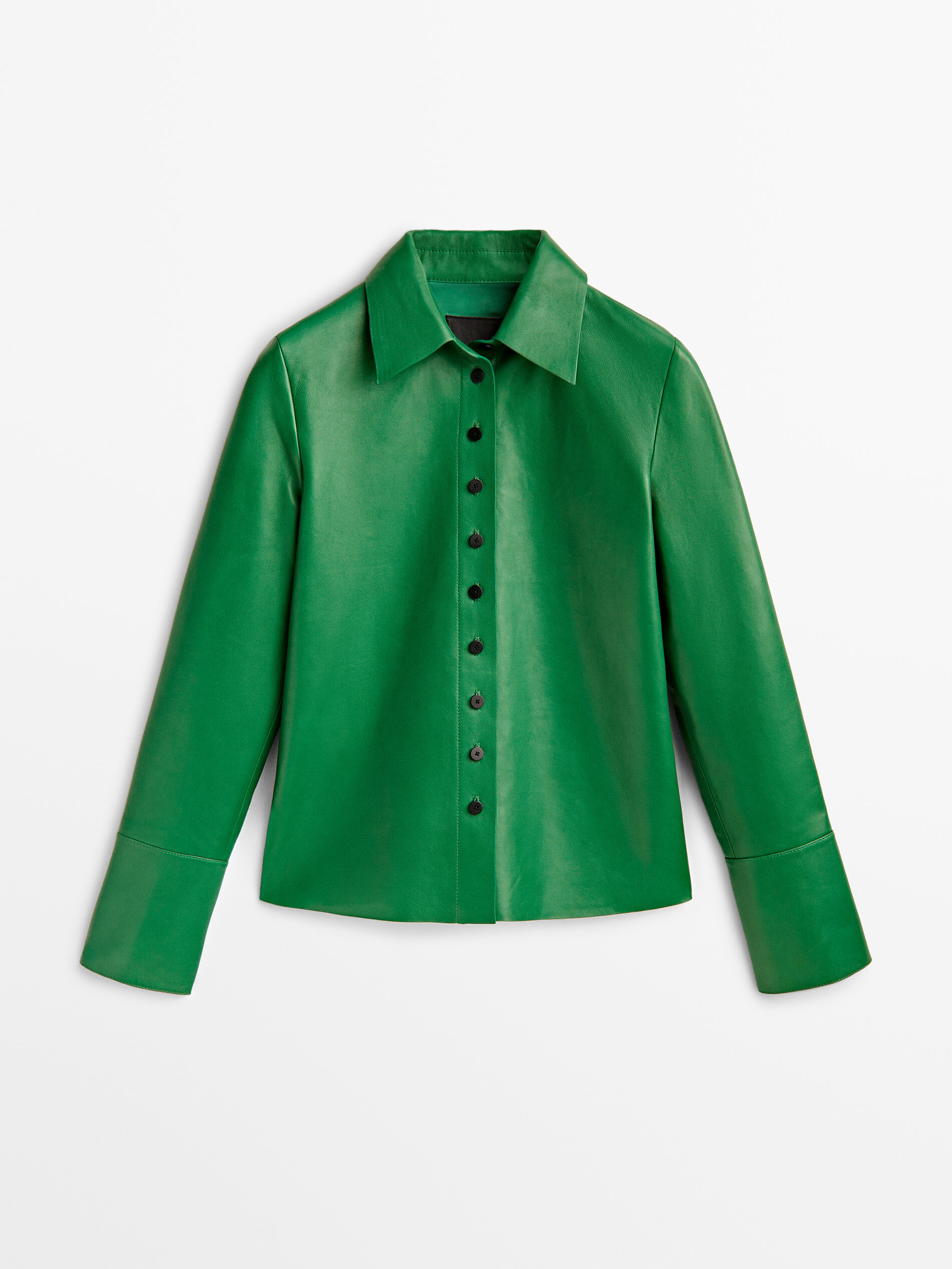 Camisa verde de piel | 12 prendas recién llegadas a Massimo Dutti que ...