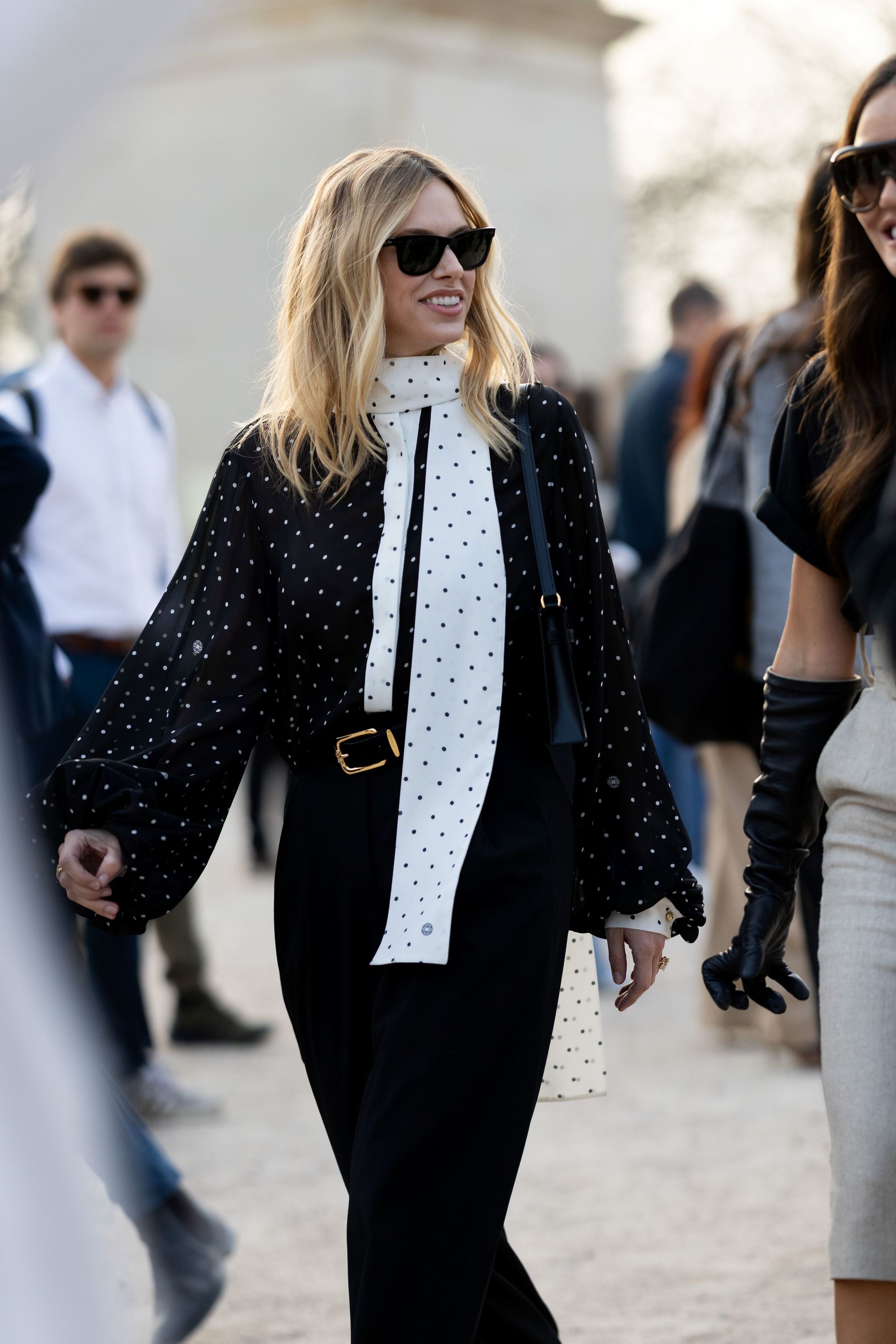 Las sevillanas más elegantes están agotando en Zara las prendas de ...