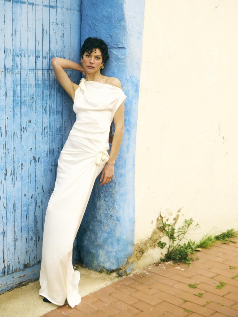 Los cinco vestidos de novia que se probó Marta Ortiz antes que el suyo ...